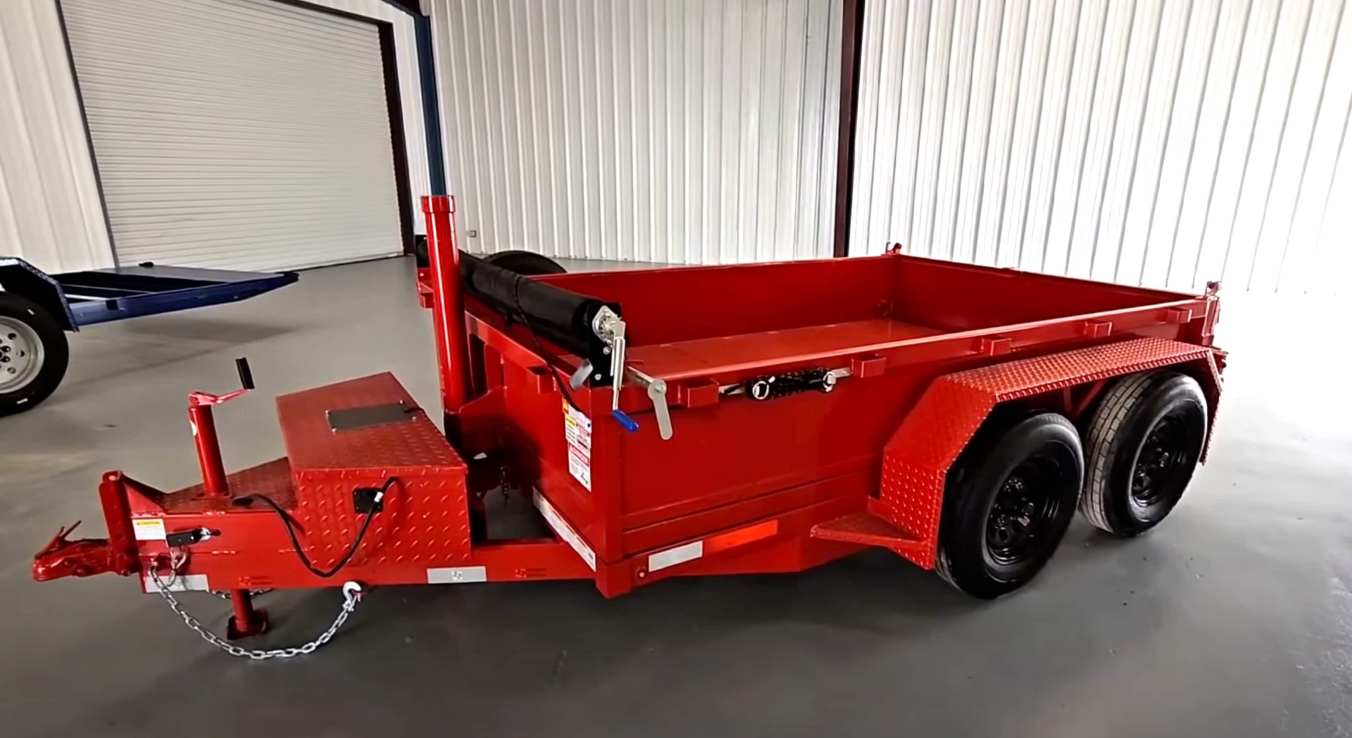 Unveiling the Ultimate Trailer: A Texas Pride and Big Truck Big RV ...