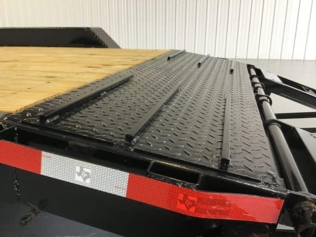 16k lb GVWR Gooseneck Wide Deck Lowboy Equipment Trailer No Rails for Sale